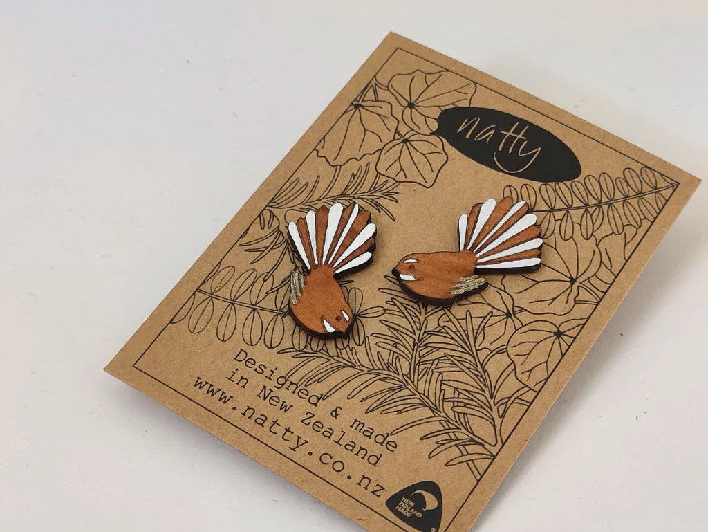 Natty Fantail Piwakawaka Earrings – HAPA