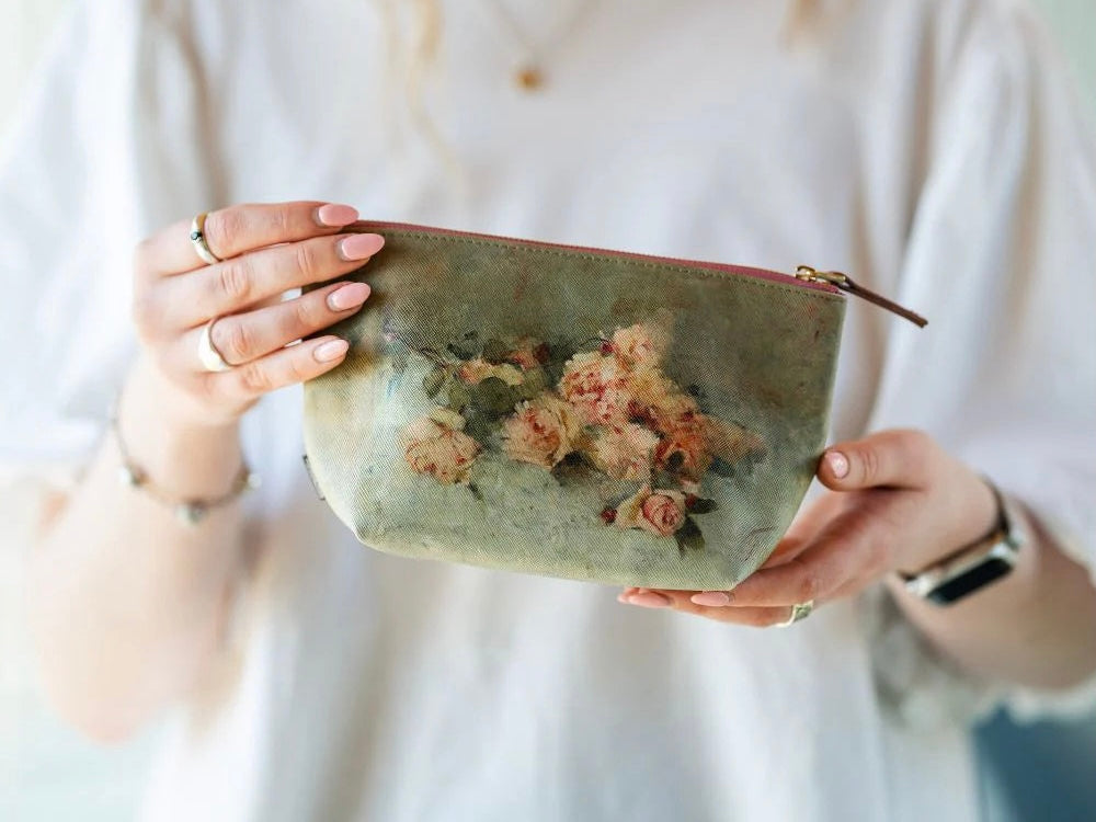 Cosmetic Pouch - Roses – HAPA