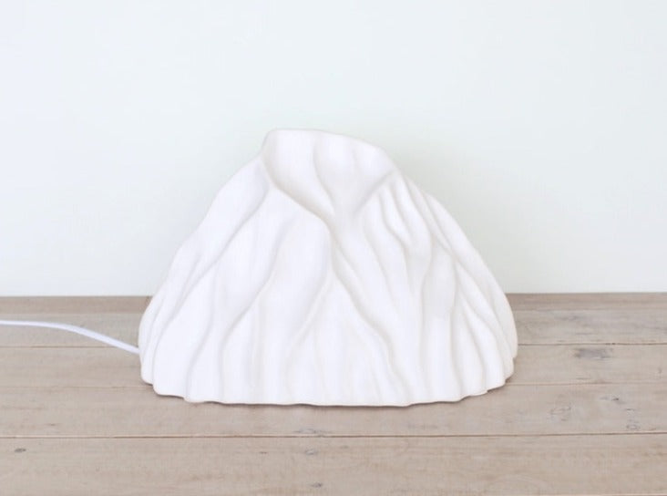 Porcelain Mountain Maunga Lamp – HAPA